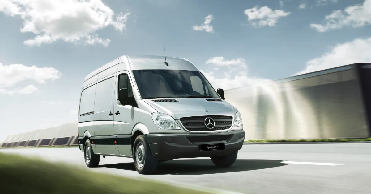 Sprinter da Mercedes-Benz destaca-se no setor atacadista pela agilidade ...