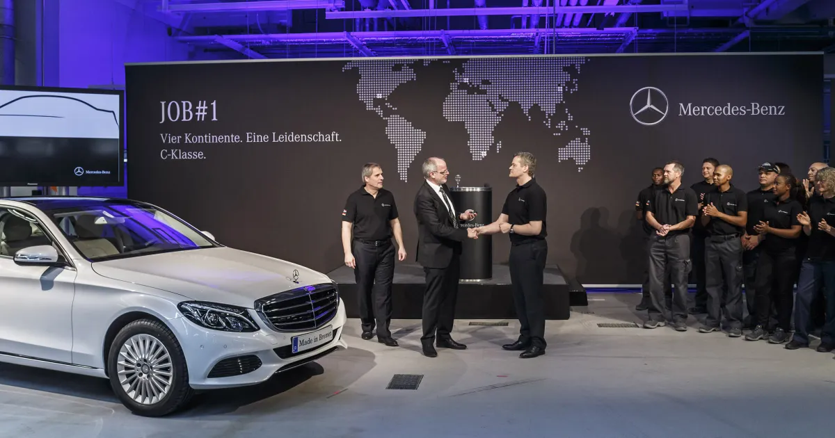 Mercedes-Benz inicia a produção da nova Classe C na fábrica de Bremen ...