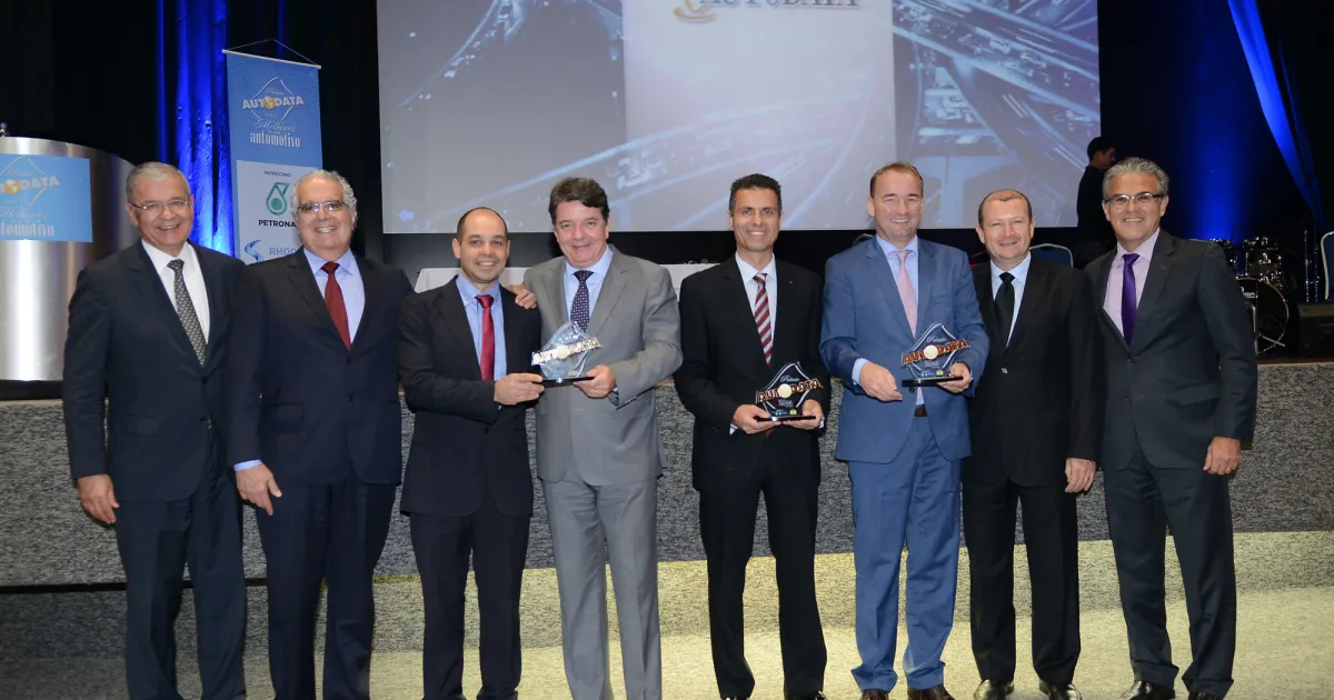 Presidente da Mercedes-Benz do Brasil é eleito personalidade do setor ...