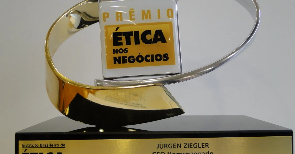 Mercedes-Benz do Brasil é premiada pela ética na gestão empresarial ...