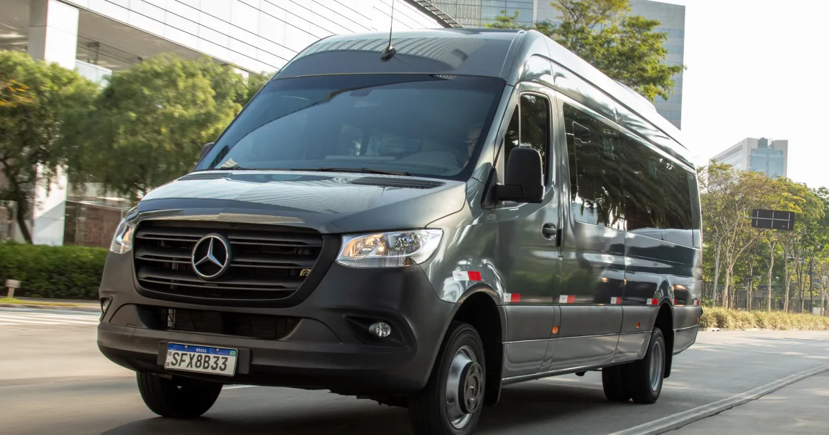 Mercedes-Benz Sprinter vence o Prêmio Lótus Campeão de Vendas pela 9ª ...